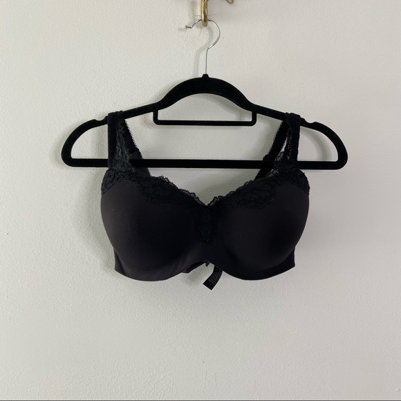 Le Mystere | Intimates & Sleepwear | Le Mystere Black Lace Tish Bra 32e ...